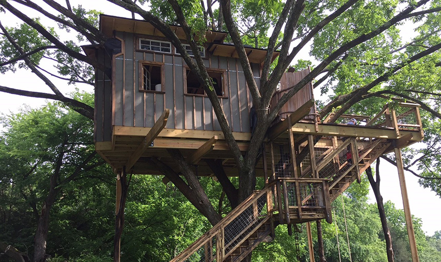 "The Treehouse Guys" build on Kendigs’ historic property - Roanoke College